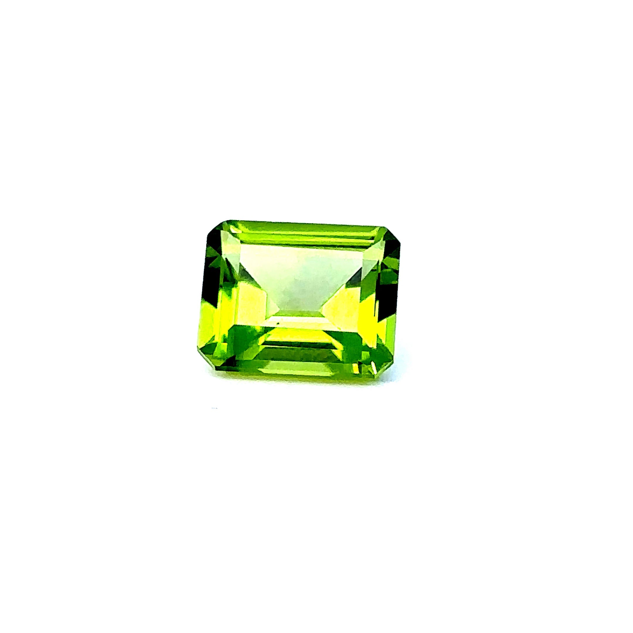 Peridot Octagon 4.745ct – Ajanta Afrika