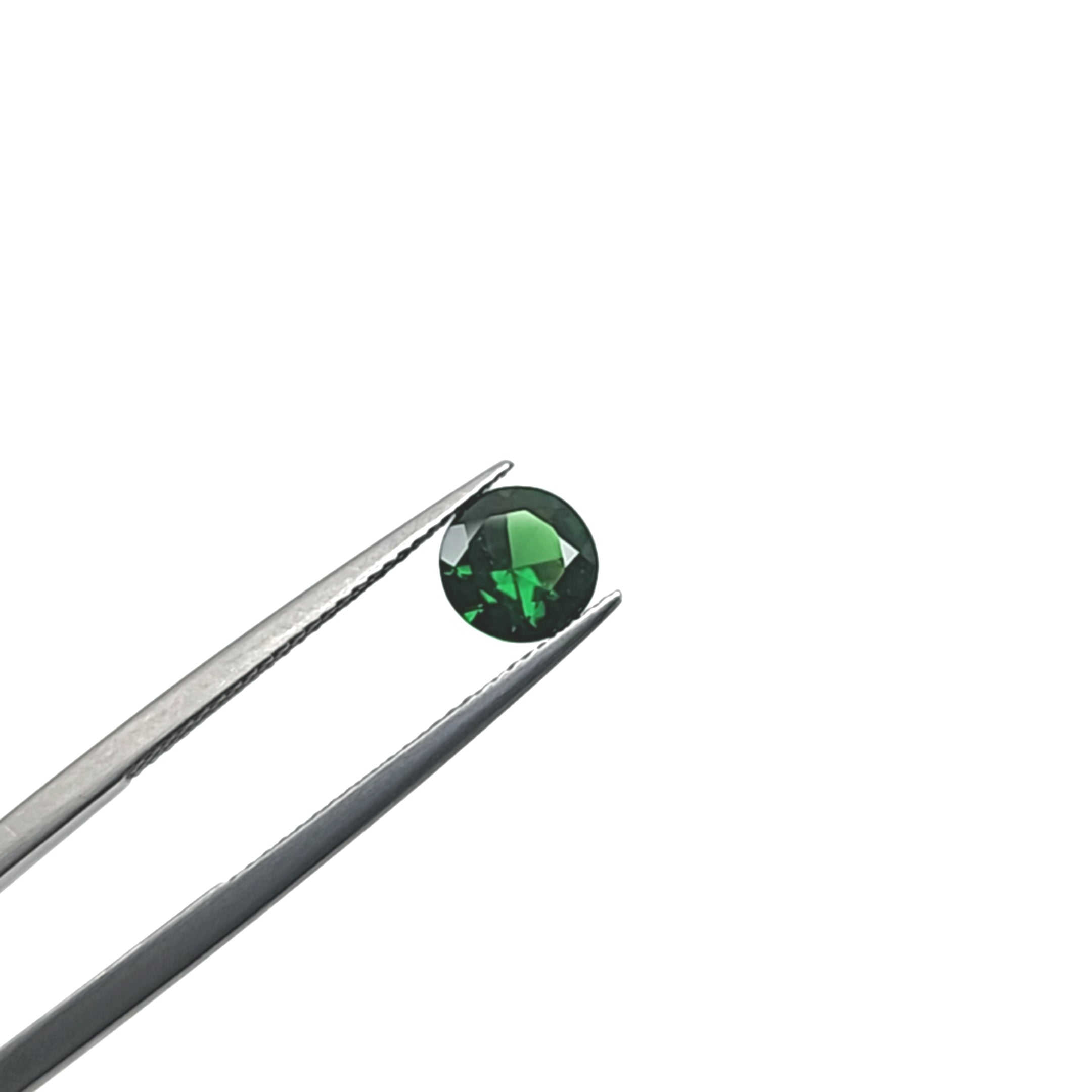 Tsavorite Round – Ajanta Afrika